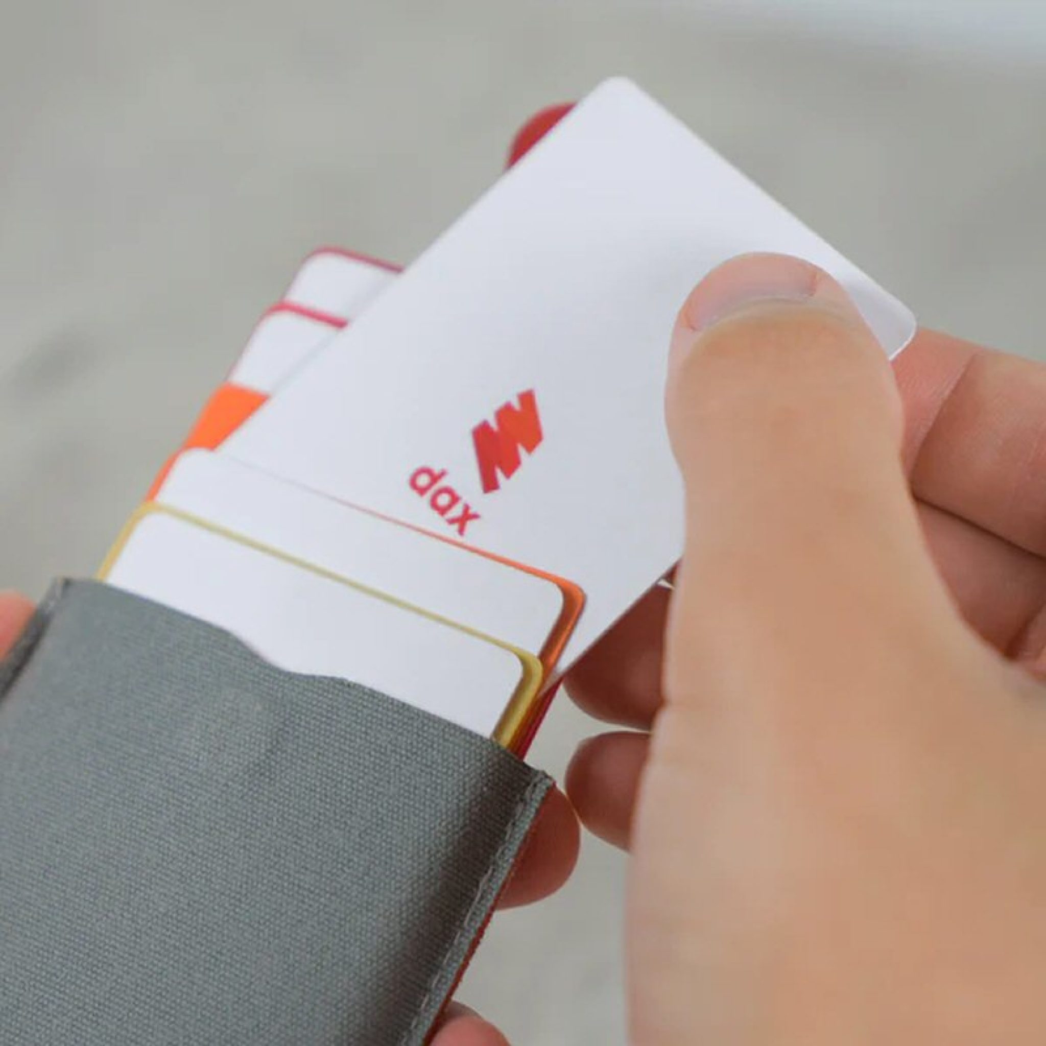 DAX Pull-Tab Card Holder - Bello Bello