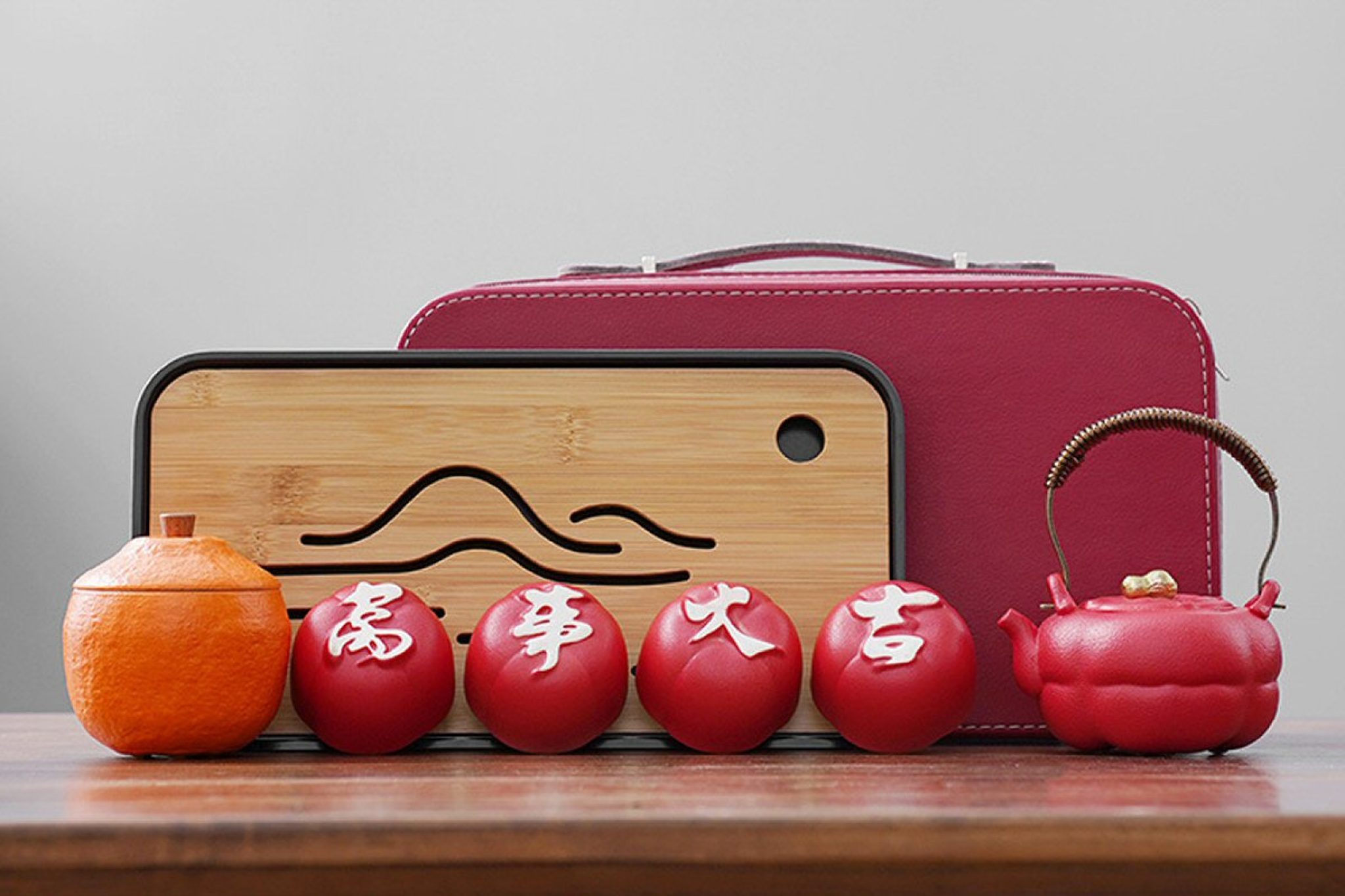 10 Creative Chinese New Year Gift Sets | Bello Bello