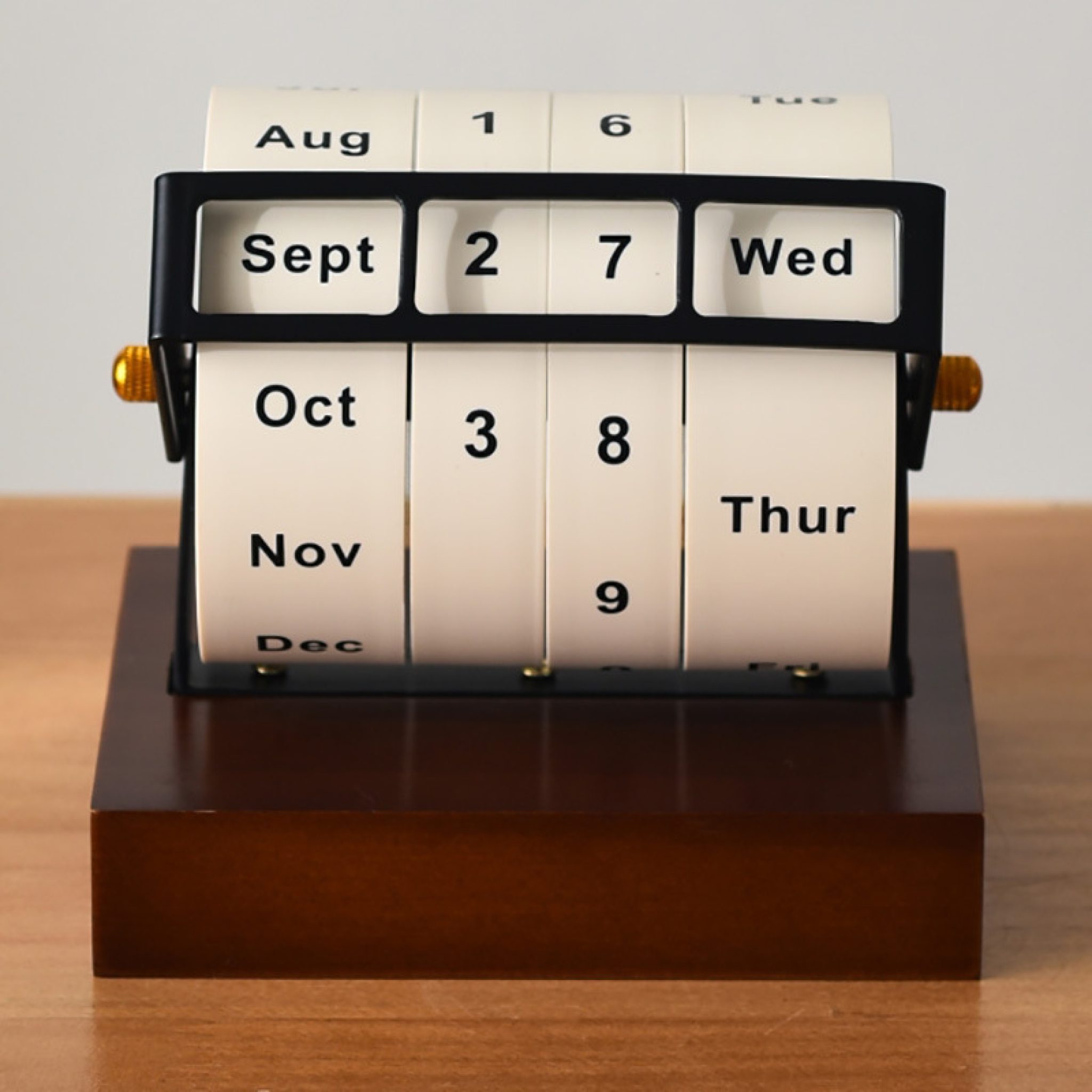 Wheel Perpetual Calendar | Bello Bello